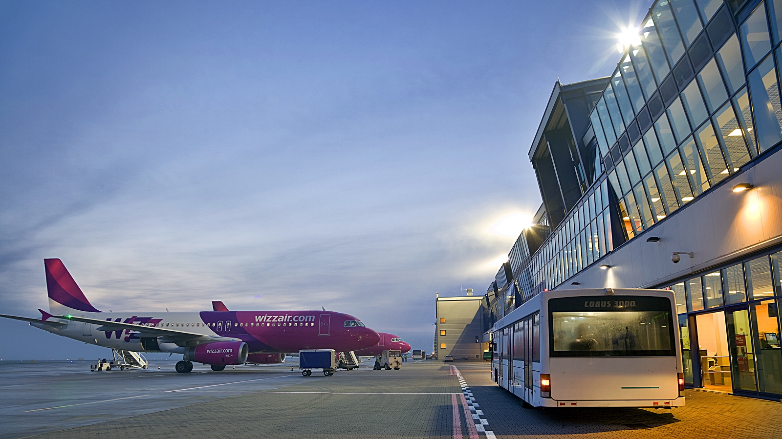 Wizz Air – Katowice Airport – Polen – Dfly