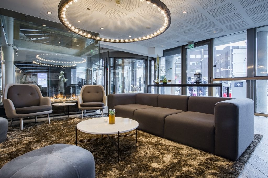 Radisson Blu gir bransjens beste kundeopplevelser – Dfly