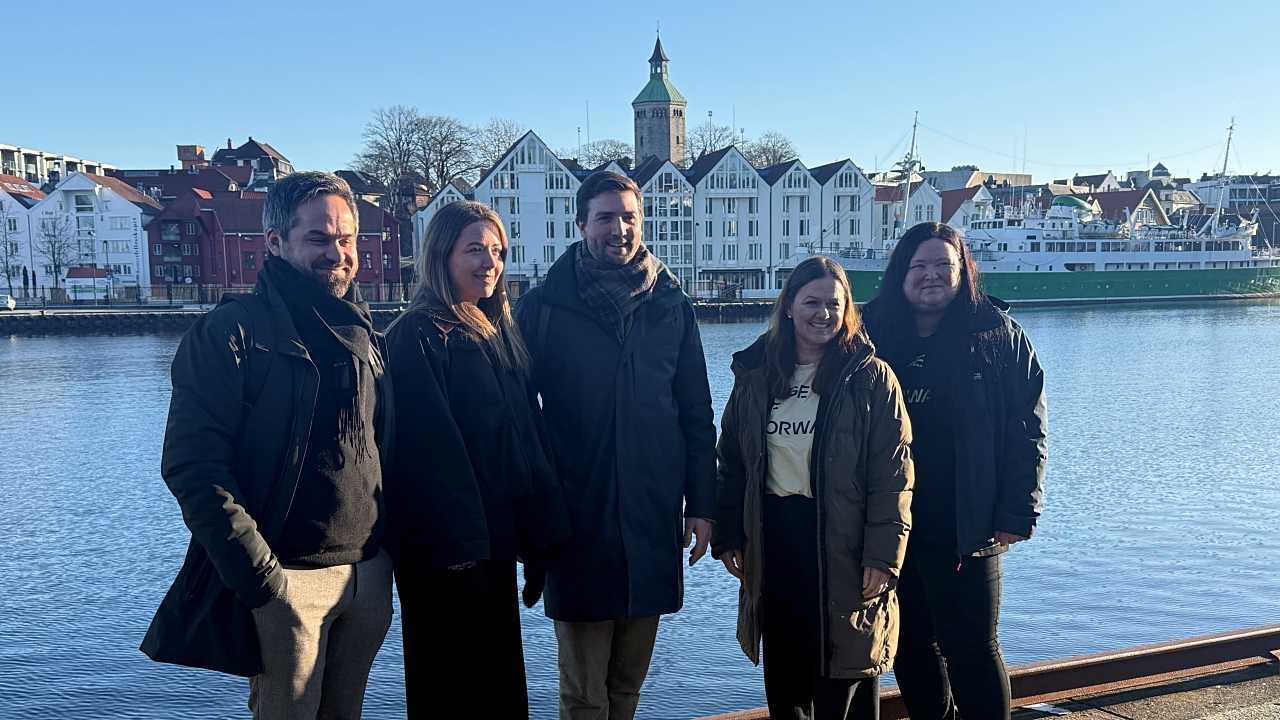 Brim Explorer til Stavanger og Lysefjorden – Dfly